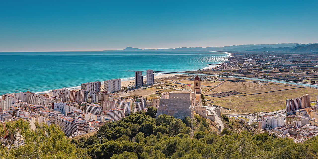 Cullera vanaf Valencia: Zelfrijder autotochten - Gobycar